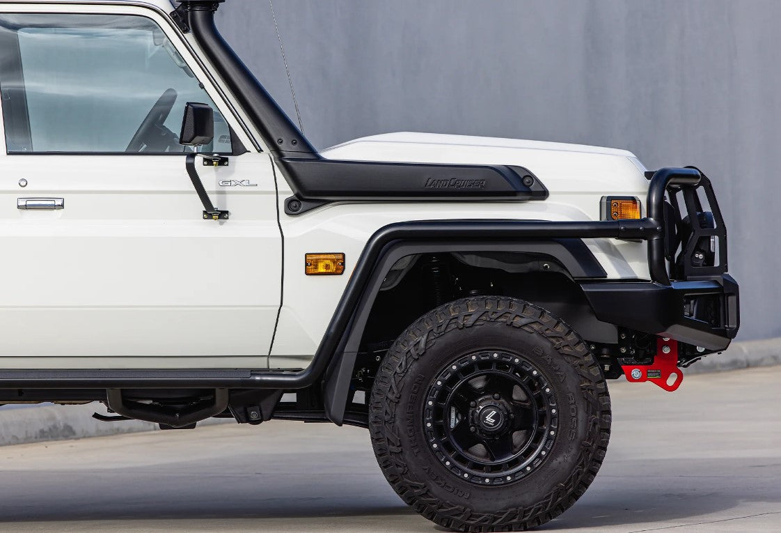 Premium Steel side steps and rails to suit Toyota Landcruiser 79 Serie ...